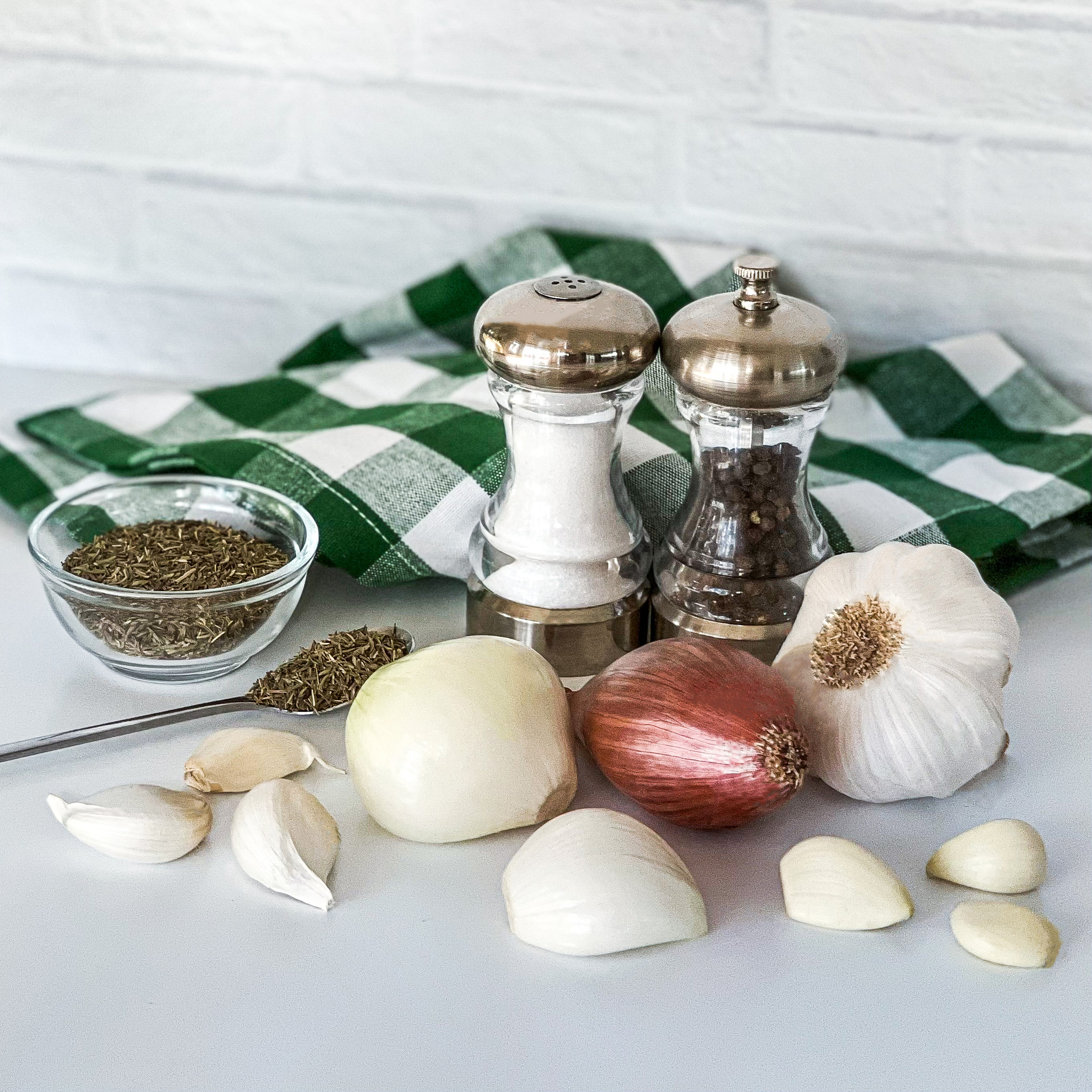 Refreshing Champagne Vinaigrette Dressing | That Salad Lady®