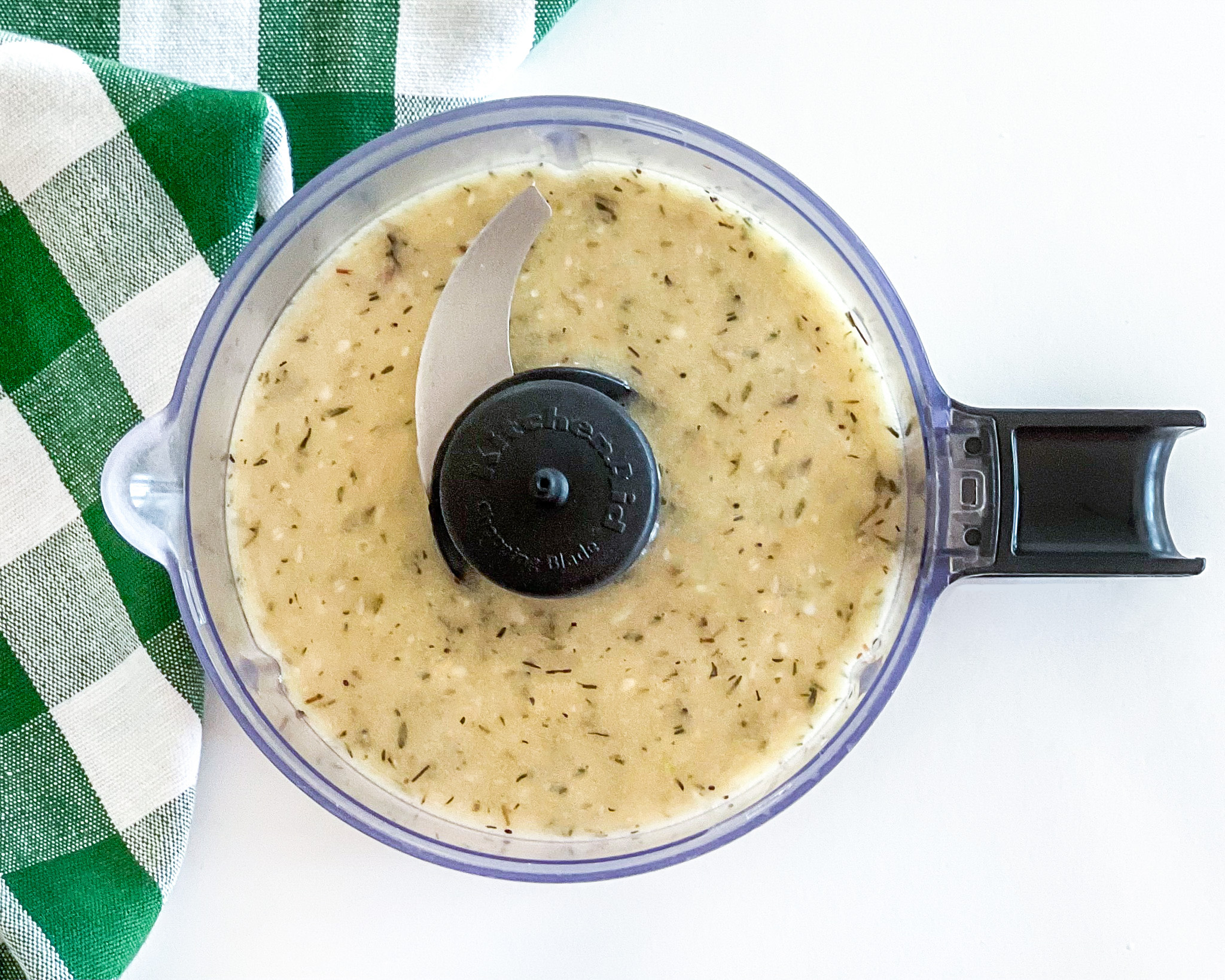 Refreshing Champagne Vinaigrette Dressing | That Salad Lady®