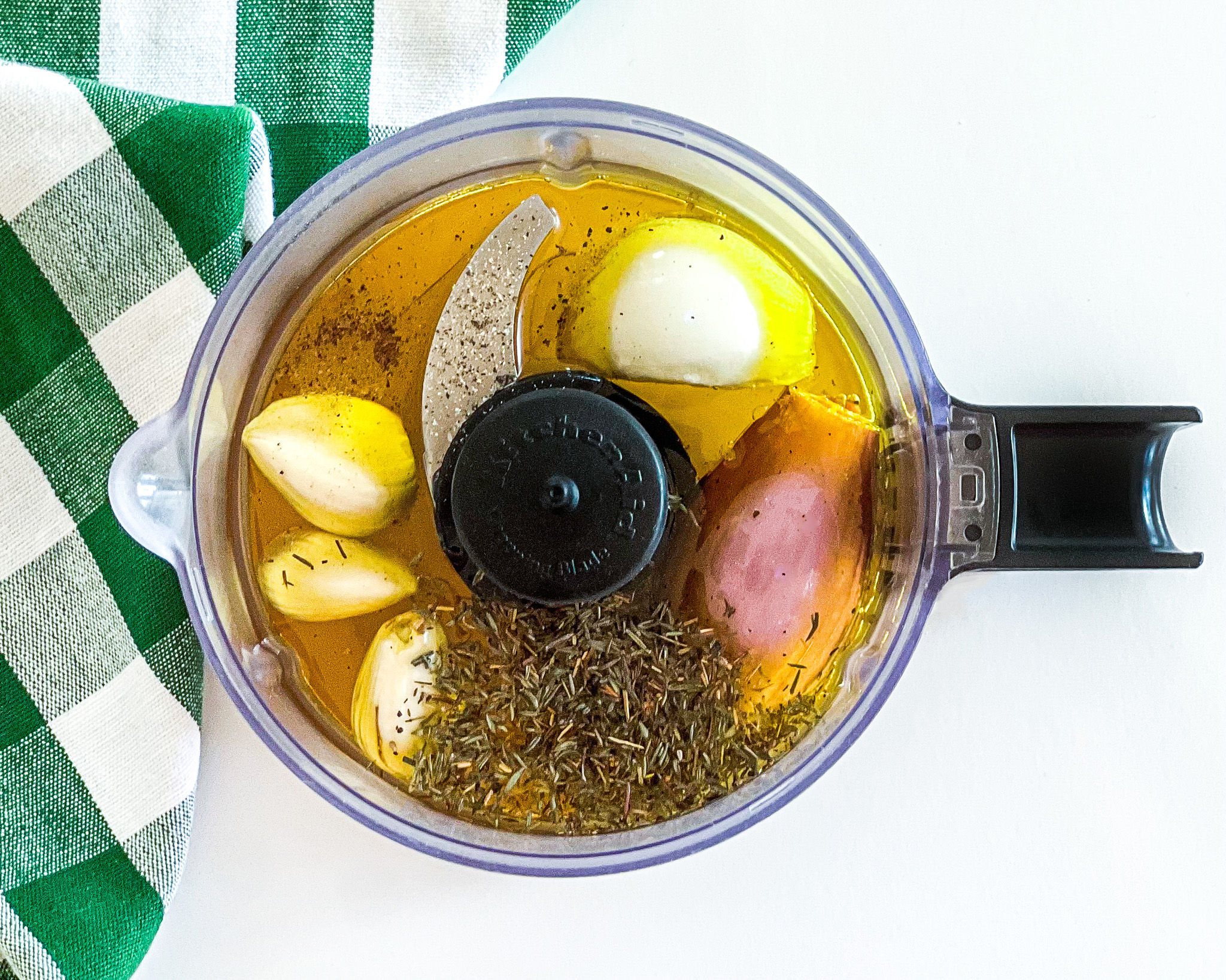 Refreshing Champagne Vinaigrette Dressing | That Salad Lady®